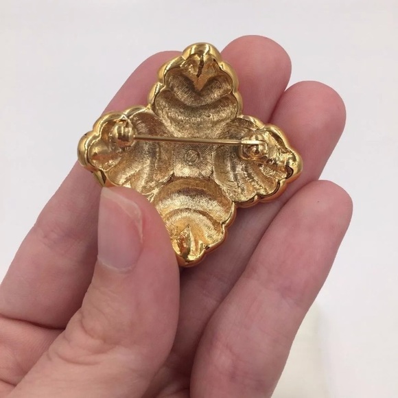 Swarovski | Jewelry | Swarovski Signed Gold Tone Swan Signed Pin | Poshmark